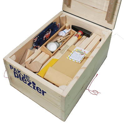 HOUT-DOE.NL | Duurzaam houten speelgoed. Pakje Kistje timmeren kopen ...